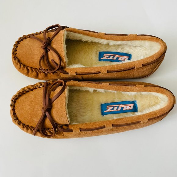 Blitz | Shoes | Blitz Tamarack Womens Molly Suede Moccasin Tan Slippers Size 8 Nwot | Poshmark
